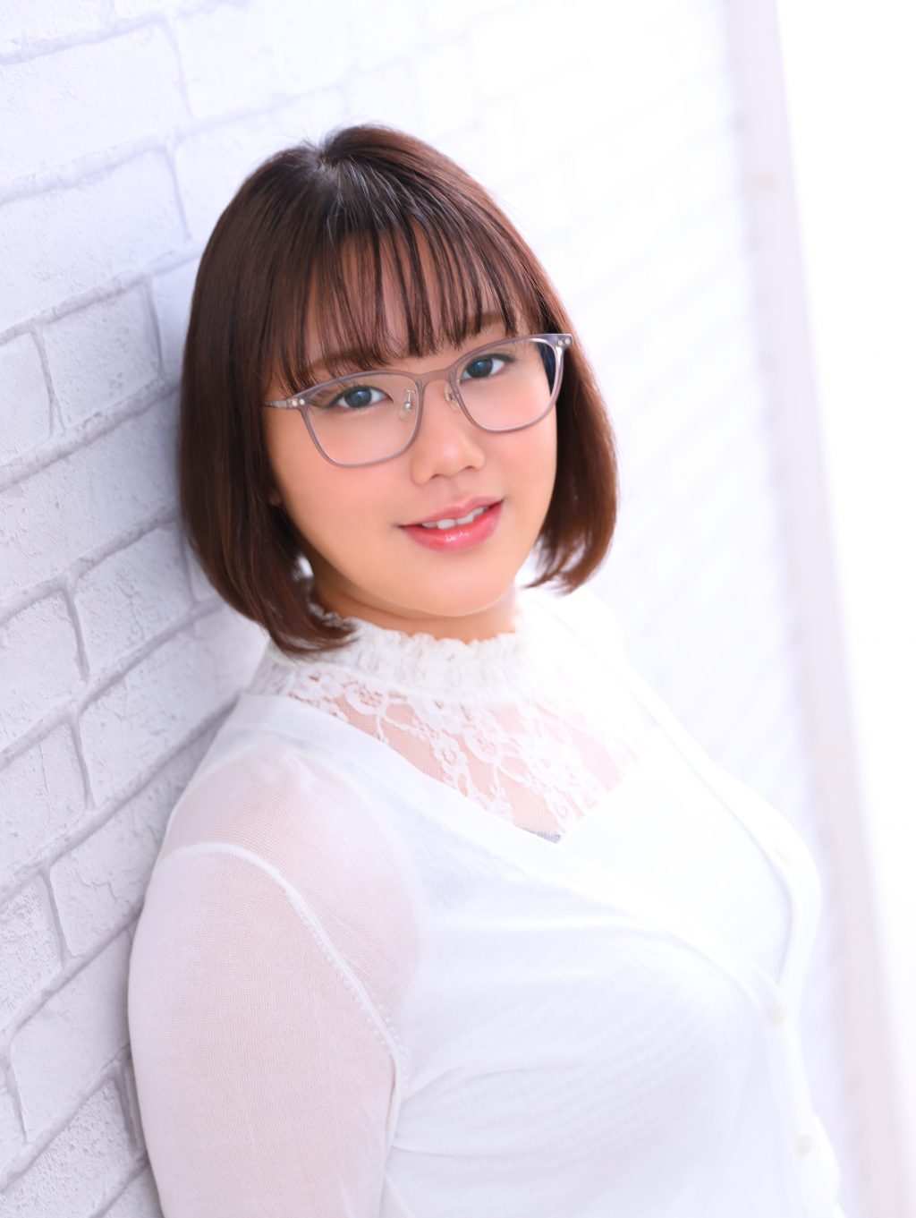 酒寄 紫乃 | AVプロダクション NAX(ナックス)公式